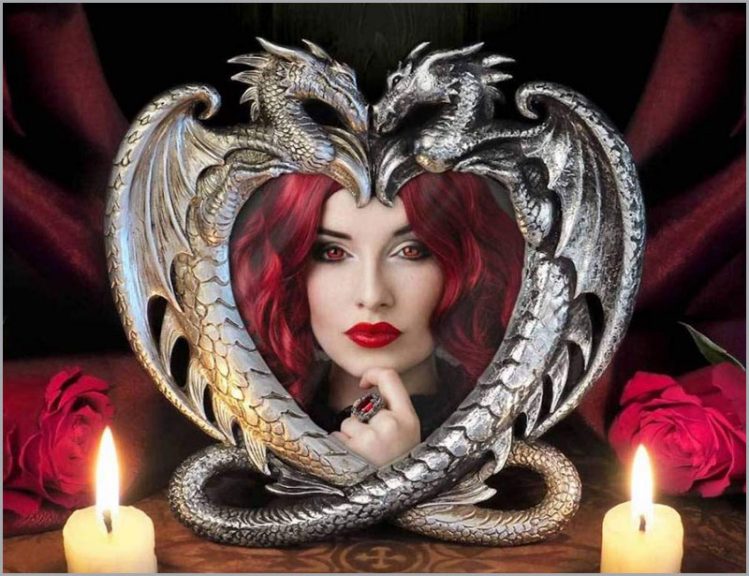 Love Heart-Shaped Dragon Photo Frame - Everything Dragon Shop