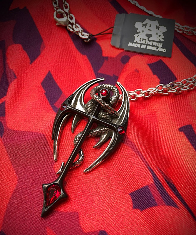 Alchemy Gothic Draconkreuz Dragon Necklace | Everything Dragon Shop